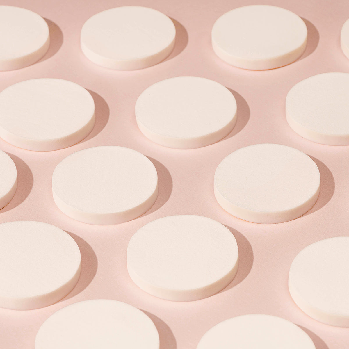 Makeup Sponge - Round (6-Piece Pack) | Amorus USA